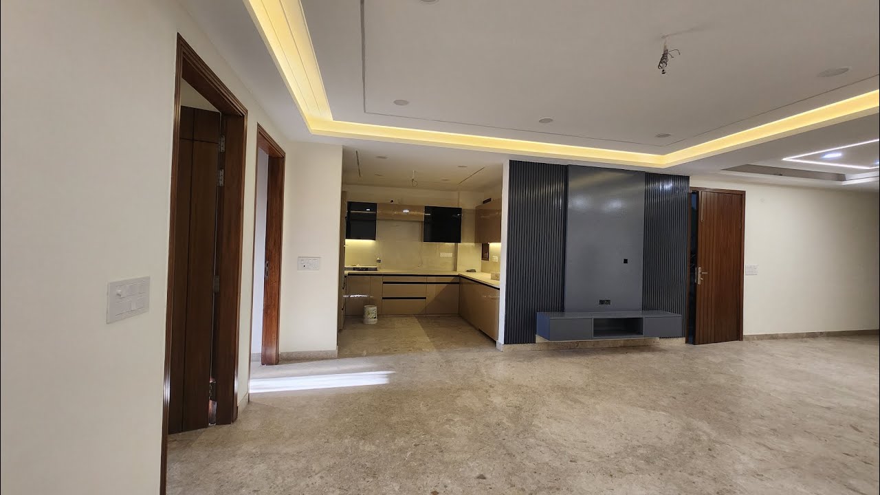 4BHK Delhi DWARKA SECTOR 8 builder floor 2250sqft DDA plot freehold ...