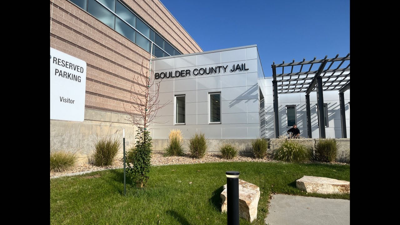 Bonding Mars Life Out of Jail in Boulder Colorado!!! - YouTube
