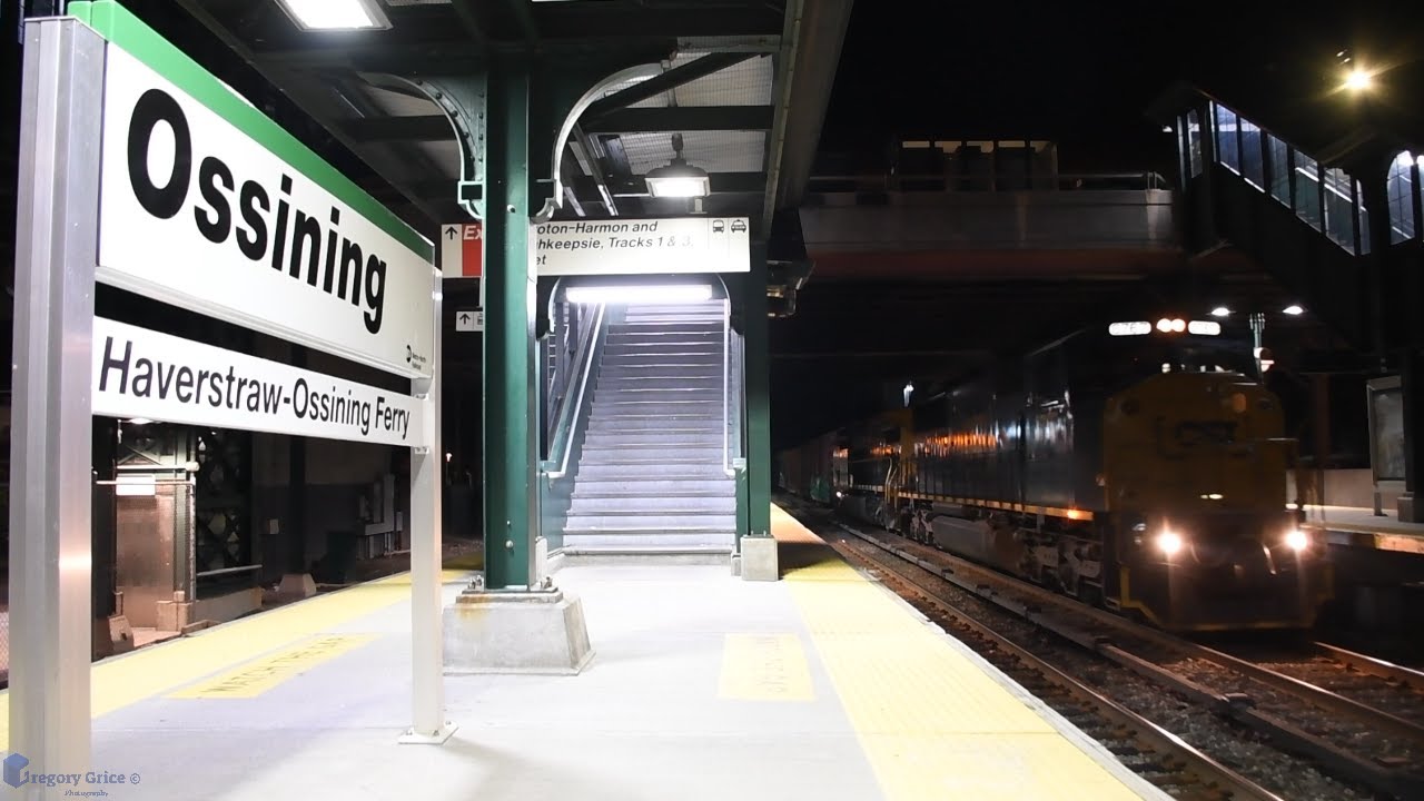 CSX SD60M Leads Q701 for the Last Time - YouTube