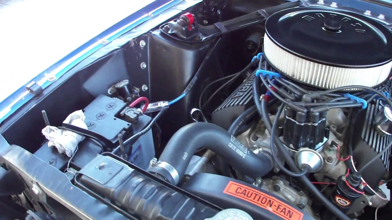 Walkaround Mustang 68, V8, 302 - YouTube