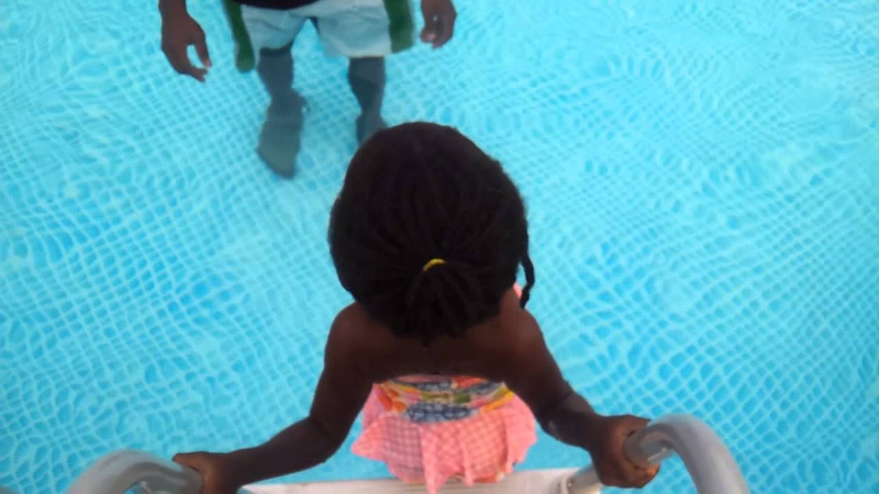 Ellie swimming lesson part 1 - YouTube