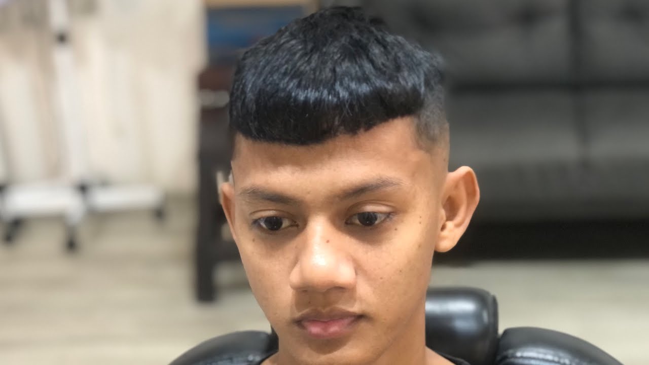 BARBER TUTORIAL || French Crop - easy step - YouTube