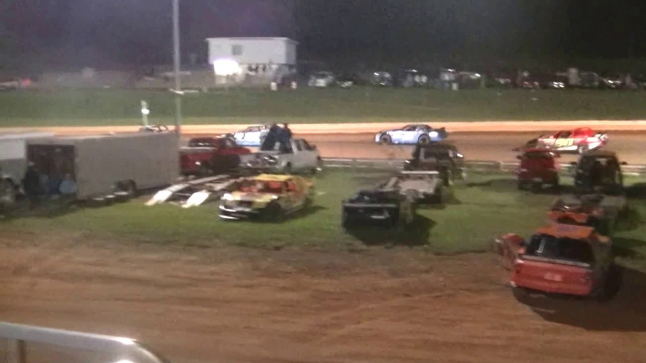 Natural Bridge Speedway Street Stock Race May 6, 2017 - YouTube