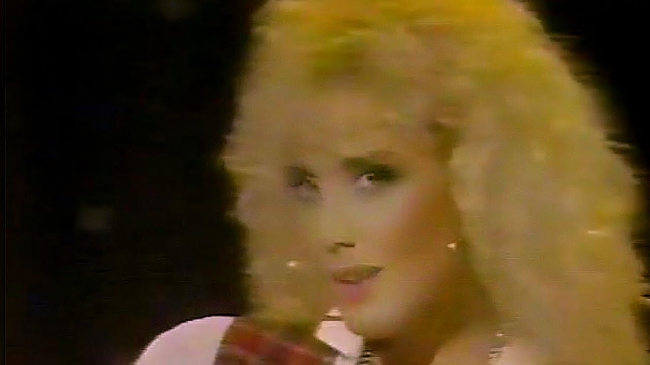 Lepa Brena - Hajde da se volimo - (TV Zagreb, 1987) - YouTube