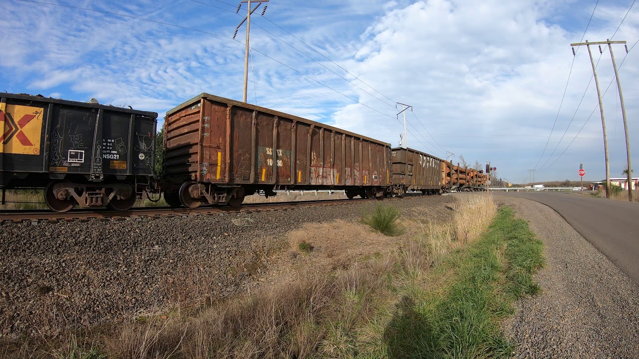 Portland and Western Railroad, video 2, 2160p60 - YouTube