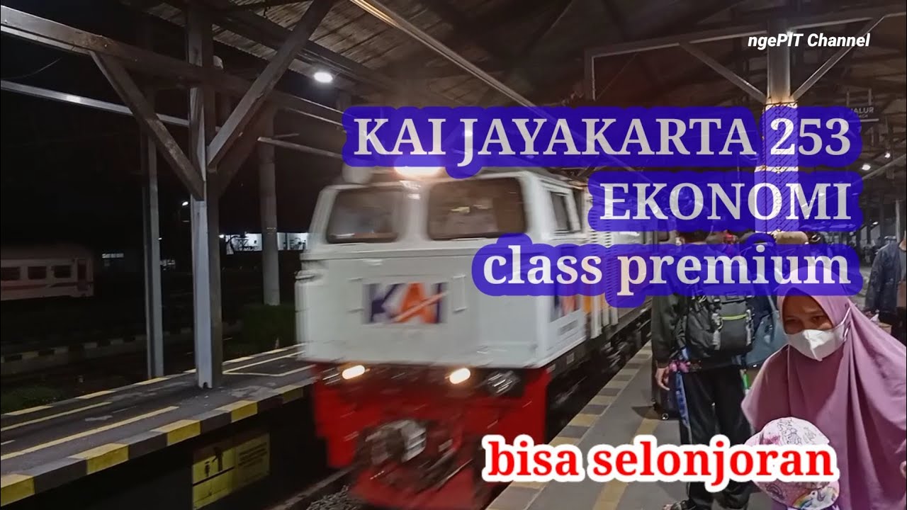 Kereta api Jayakarta 253 stasiun Lempuyangan pasarsenen - YouTube