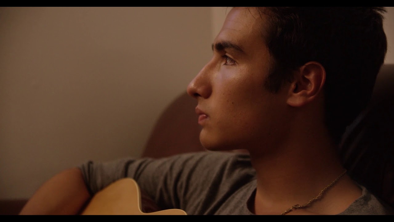 EZZI & Isaac Gordon- Don't Let Go (Official Music Video) - YouTube