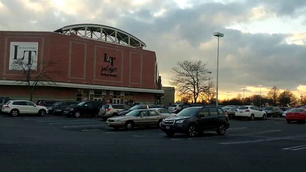 Dead Mall: Mall At The Source Part 3 Re-Re-Edit - YouTube