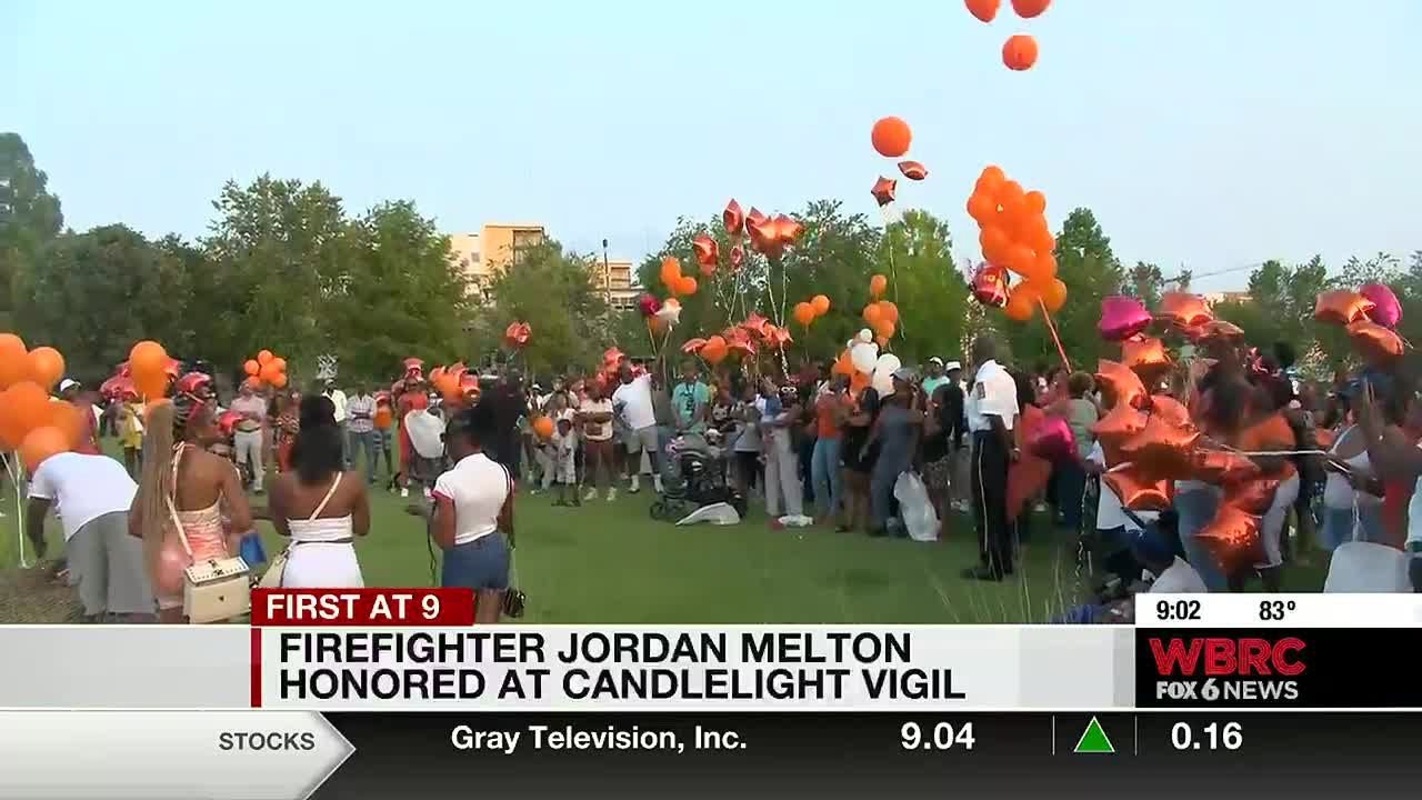 Firefighter Jordan Melton honored at candlelight vigil - YouTube