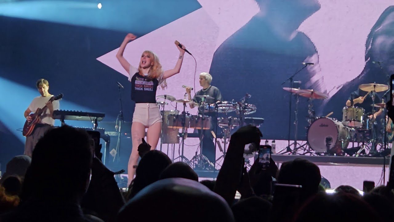 Paramore Encore Stage - iPhone Video montage and Still Into You ...