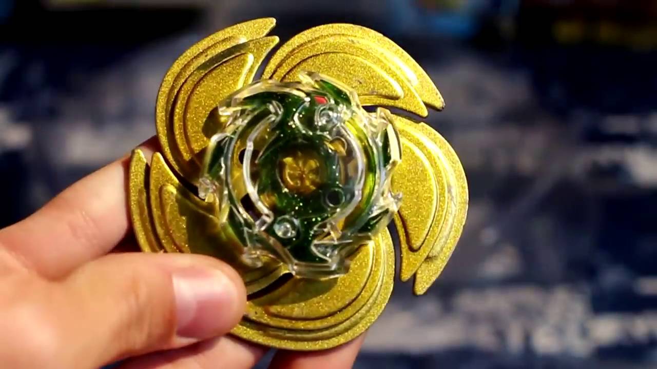 INSANE BEYBLADE WITH HUGE METAL BLADE DISKS MODIFICATION! - YouTube