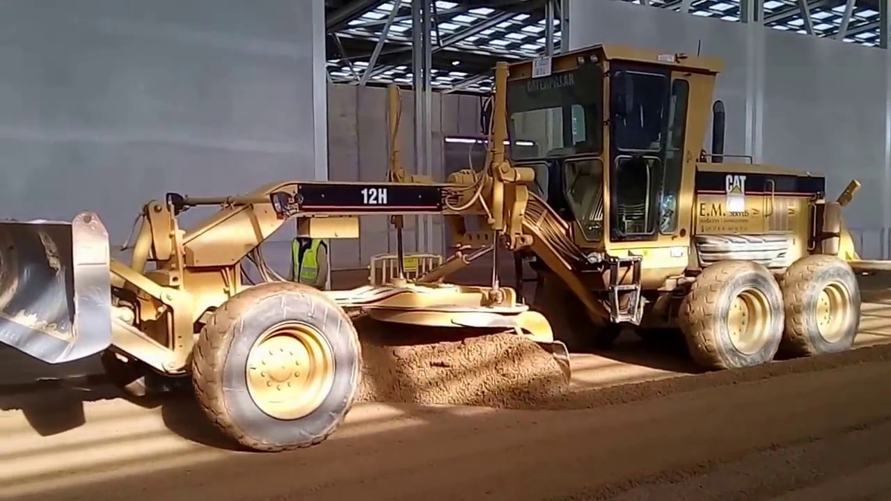 NIVELADO ZAHORRA ARTIFICIAL DE GRAVAS Y DERIVADOS, S.A. - YouTube