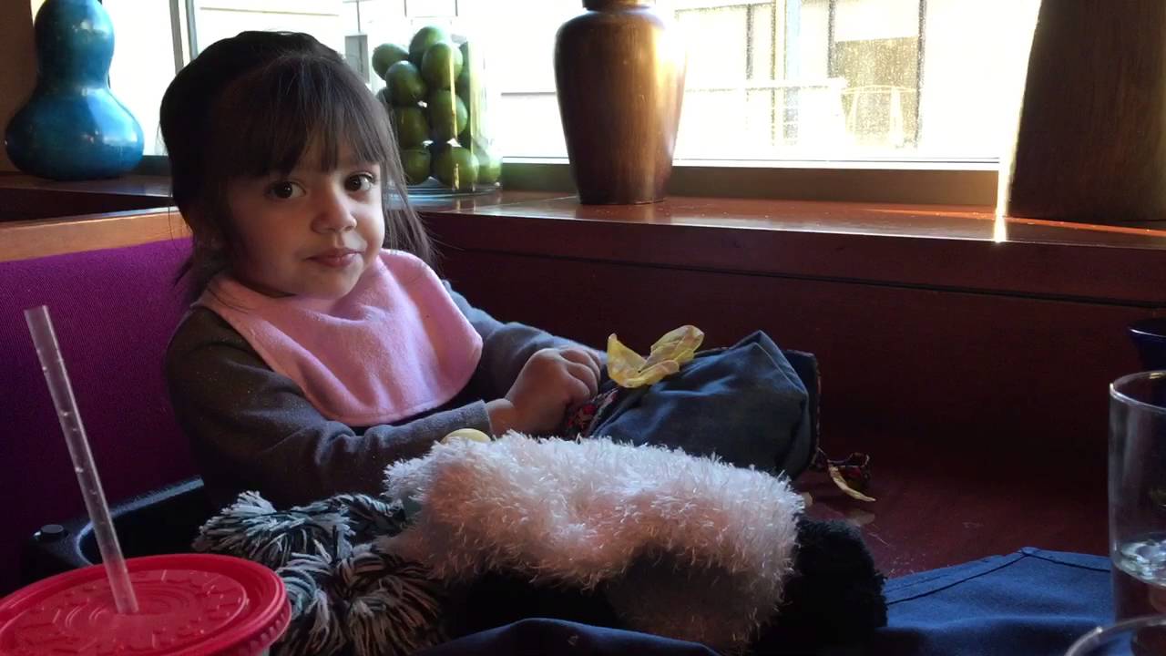 Kissing peppa pig good bye - YouTube