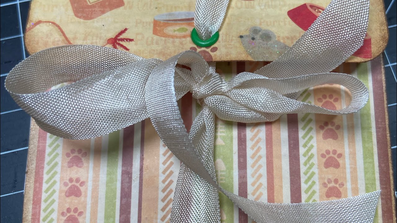 Expandable Pocket Tag Tutorial Easy - YouTube