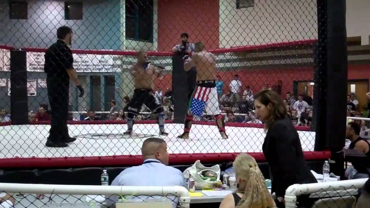 Jungle Gym Richard "Cramps" Delgado Evolution Fights - YouTube