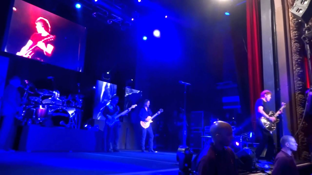 George THOROGOOD - Madison Blues - PARIS - Le Trianon - July 3, 2013 ...