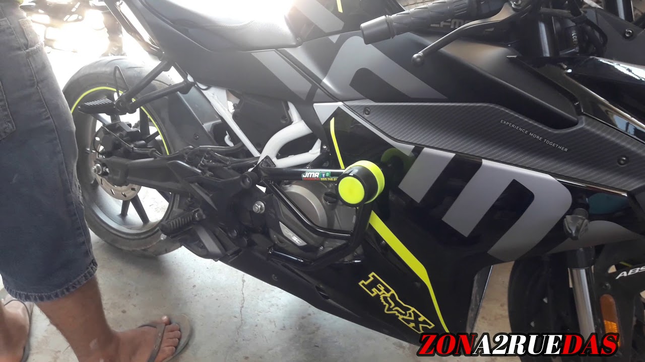 CF MOTO NK 250sr - así se ve la nk 250sr con parrilla y slider! - YouTube