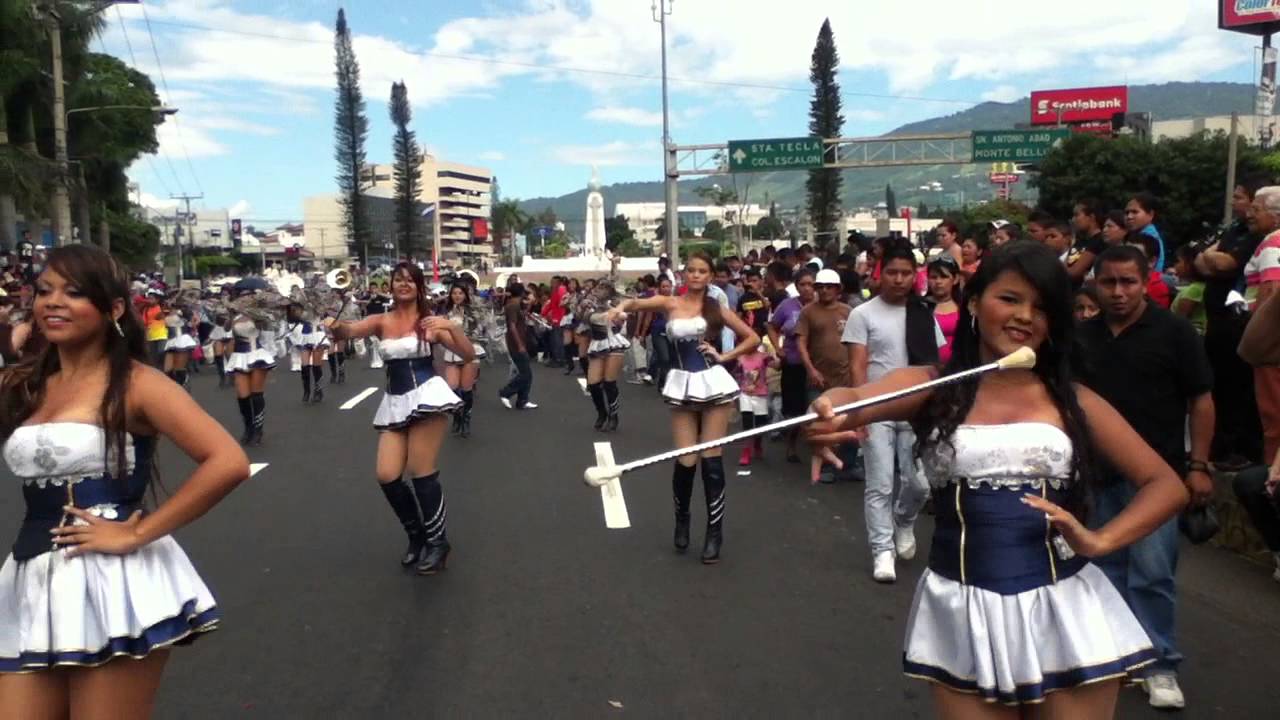 BANDA DE PAZ DEL BICENTENARIO 2013 SAN SALVADOR - YouTube