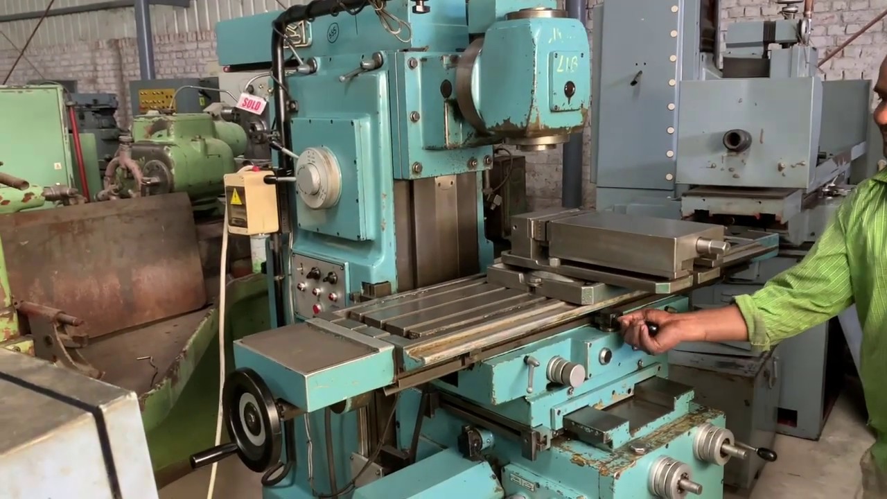 Universal Milling Machine - CMB Italy - YouTube