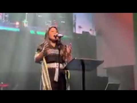 Mizo hmeichhe zaithiam ka ti ber Zoramchhani//A phalna erawh ka la lo... - YouTube