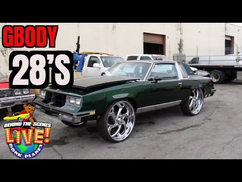 CUTLASS SQUATTED ON 28 INCH CHROME WHEELS - YouTube