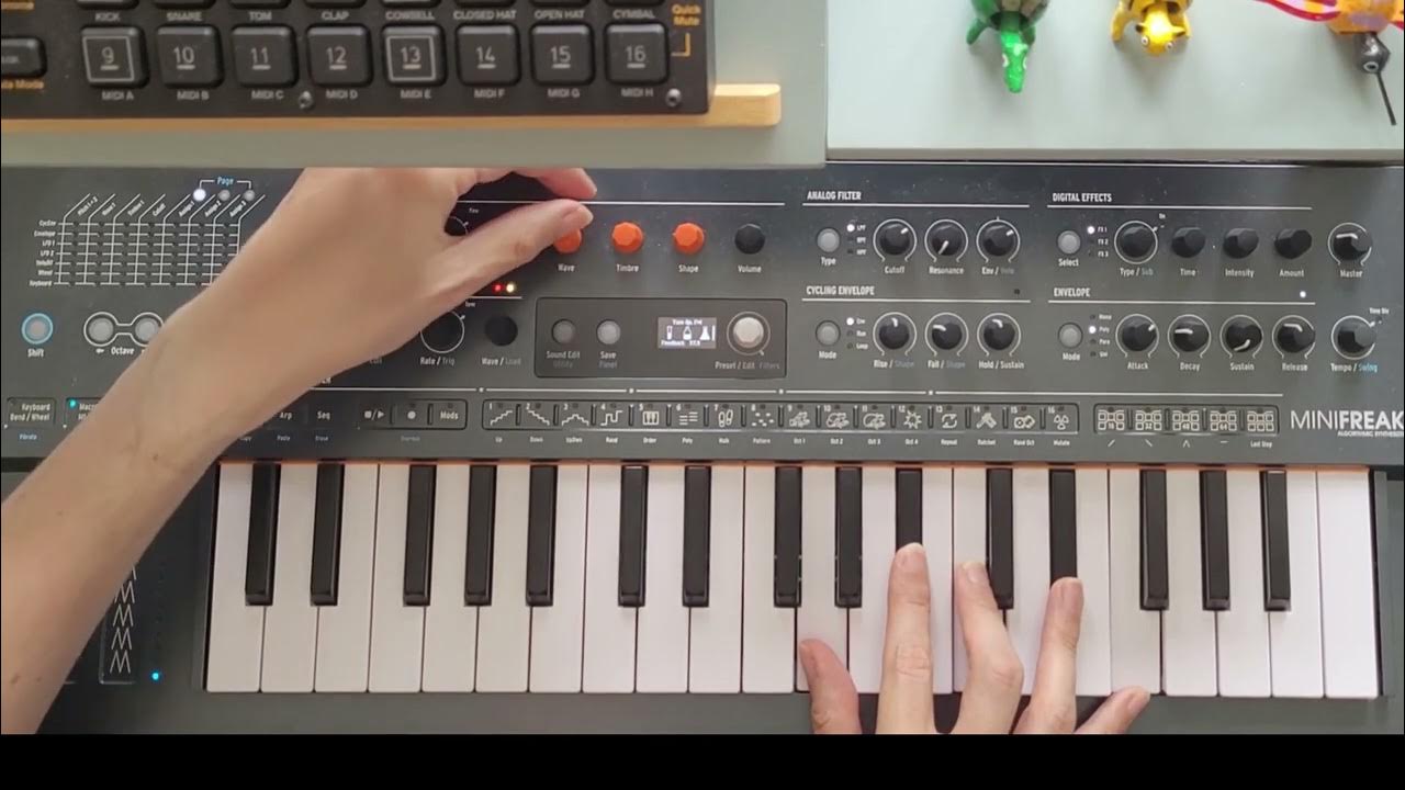 FM Synthesis on the MiniFreak (Part 1) - YouTube