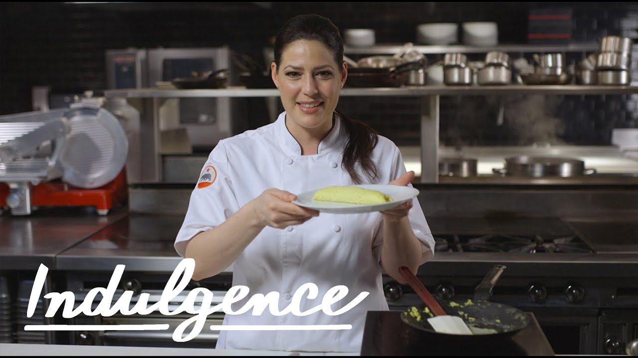 How to Make a Classic Omelette, According to Top Chef’s Grayson Schmitz ...