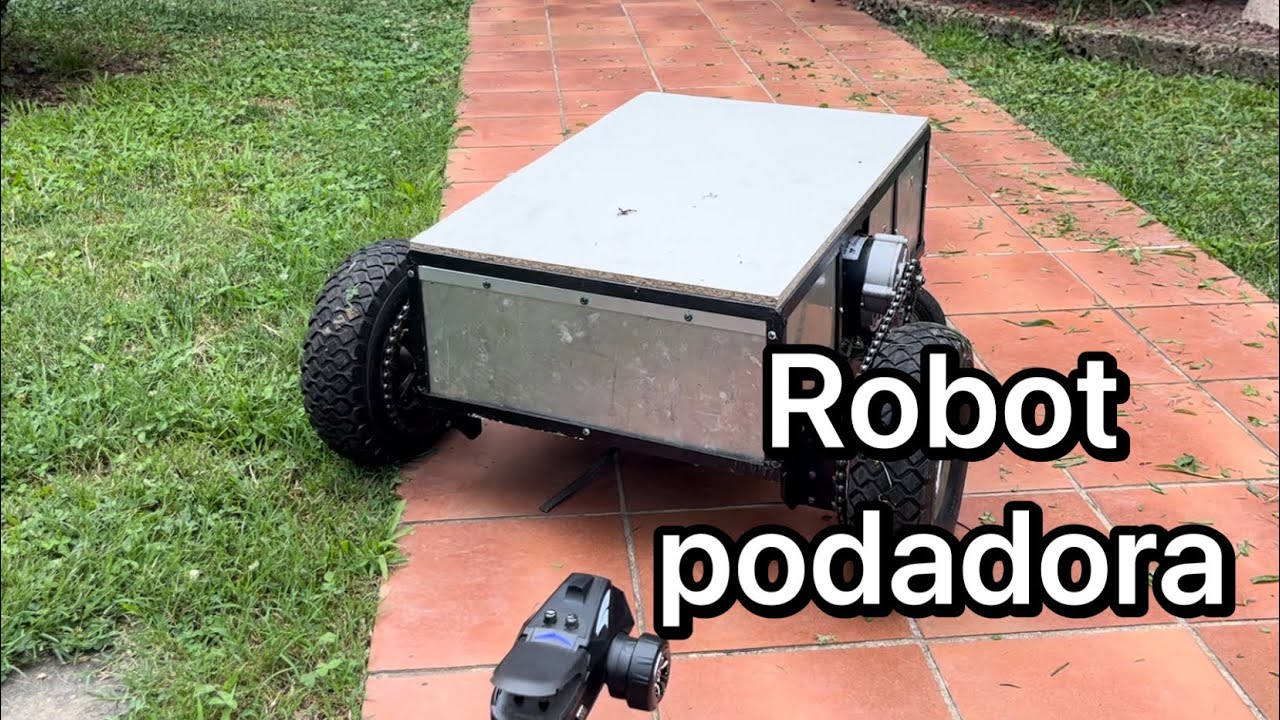 Robot podadora con mando a distancia - YouTube