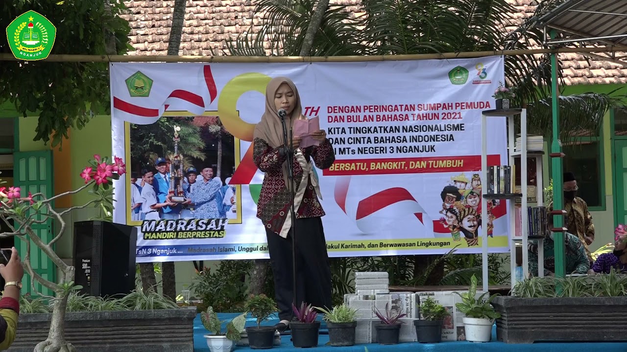 Semangat MERDEKA! Menggetarkan Bumi MTsN 3 Nganjuk Oleh Ibu Shofia ...