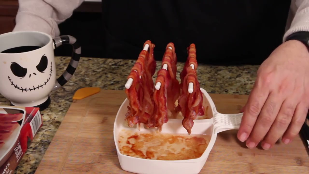 Pink Chicken Nuggets Ep 004 - Bacon - YouTube