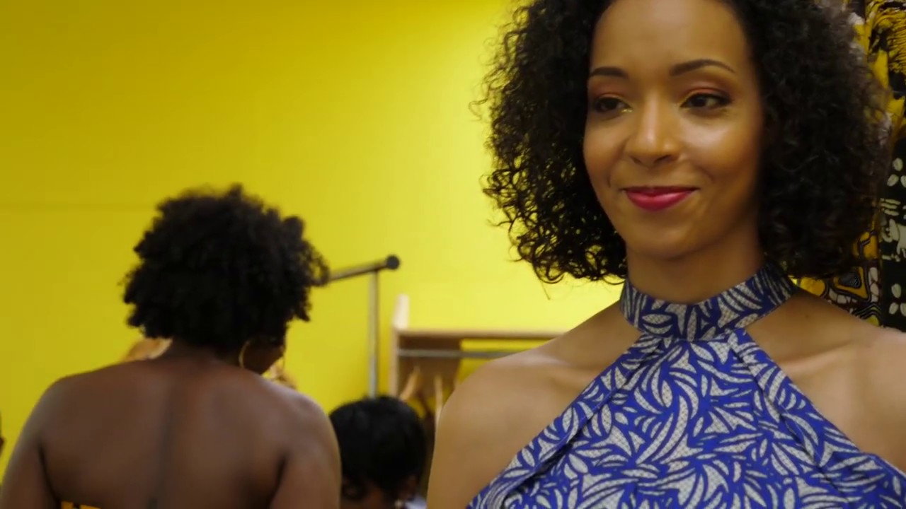 Défilé d'inauguration de l'atelier Soleil couture - YouTube