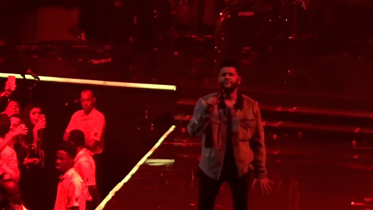 2017-10-24 - The Hills - The Weeknd in Concert - American Airlines ...