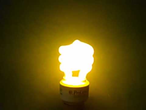 PL11SE/YELLOW/120V YELLOW COIL LIGHT E26 BASE - YouTube