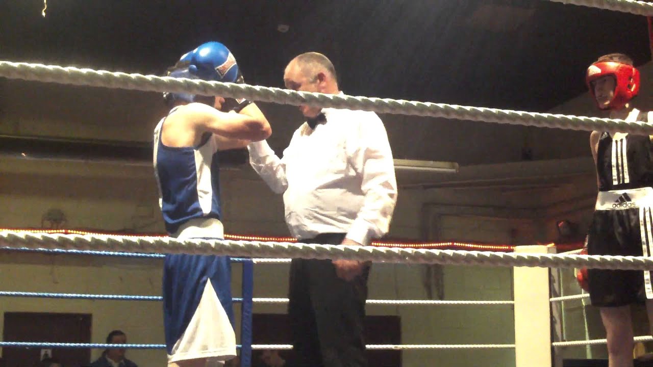 Sean McGuirk Whitechurch v St Seachnaills April 2013 - YouTube