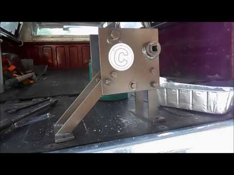 Rock Crusher Hand Operated For Crushing Quartz To Find Gold - YouTube