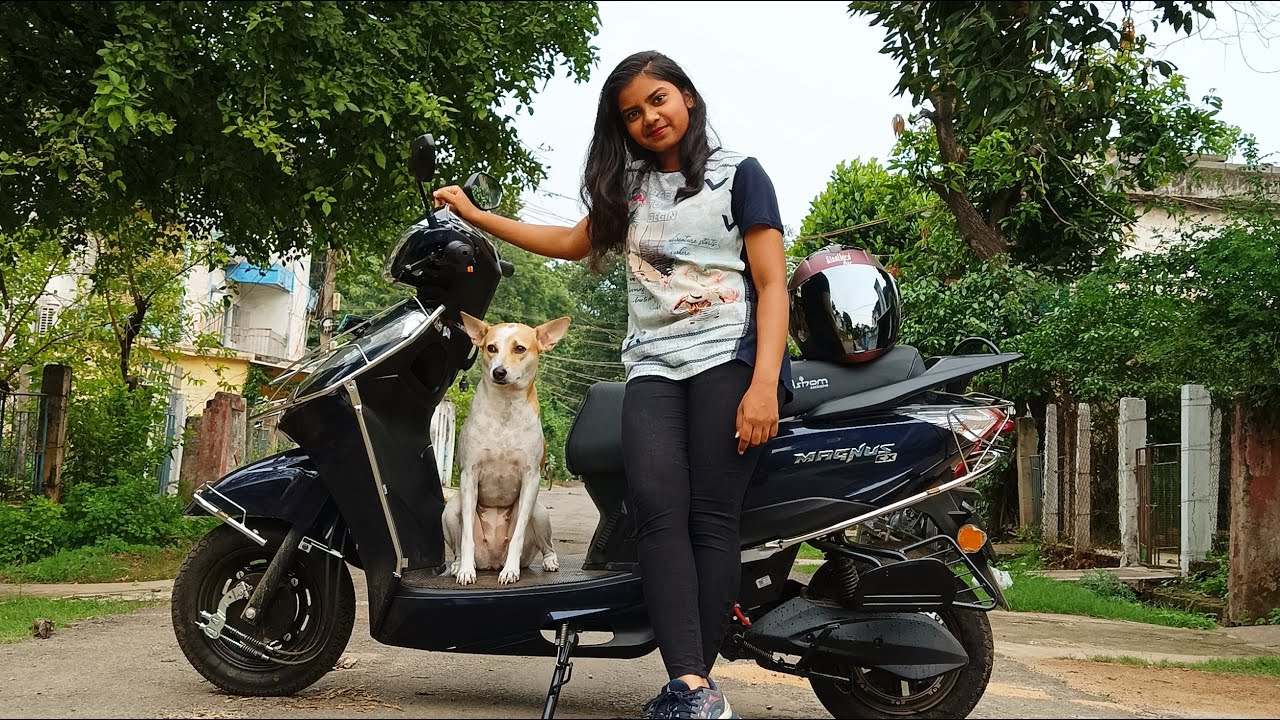 Meet my life's first scooty/electric scooty/go green 💚 - YouTube