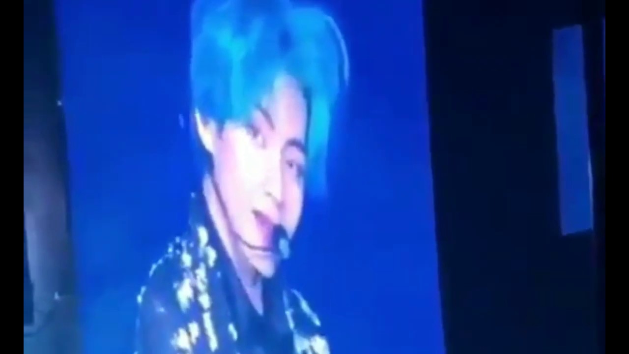 [BTS Taehyung] Singularity - Live In LOVE YOURSELF TOUR in Nogoya [Blue ...