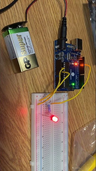 ME 2011 Arduino LED assignment - YouTube