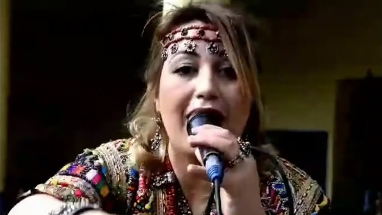 BELLE SOIRÉE AVEC - NESRINE - ( CHANSONS A CHERIFA ET FAHEM ) - YouTube