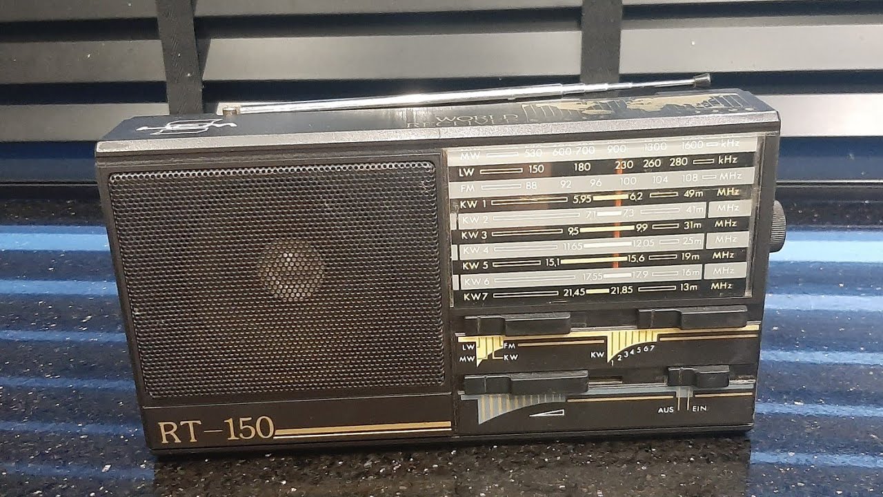 Unitra Eltra Halina (HCM RT-150) - YouTube