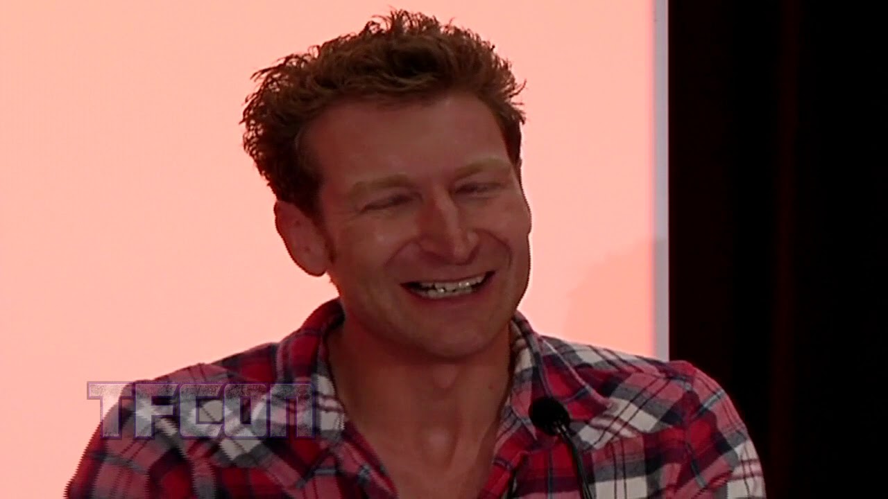 Writer James Roberts on How Transformers Speak English - YouTube