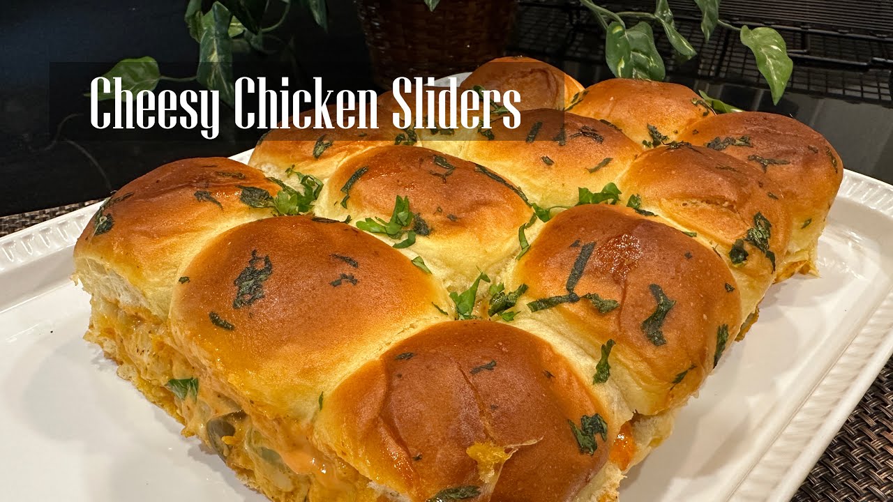 Cheesy Chicken Tikka Sliders || Hawaiian Dinner Rolls Sandwiches ...