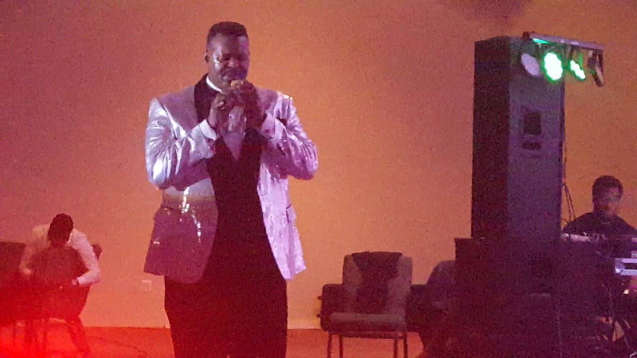 Luther Re-Lives show featuring William Wardlaw singing "If Only For One ...