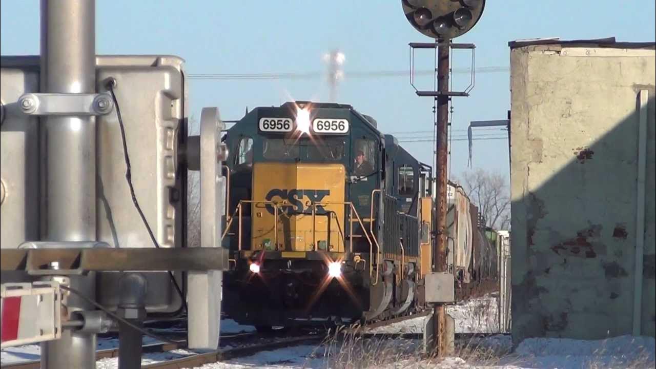 CSX 6956 GP40-2 mother and slug with chessie caboose in Lima Ohio D744 - YouTube