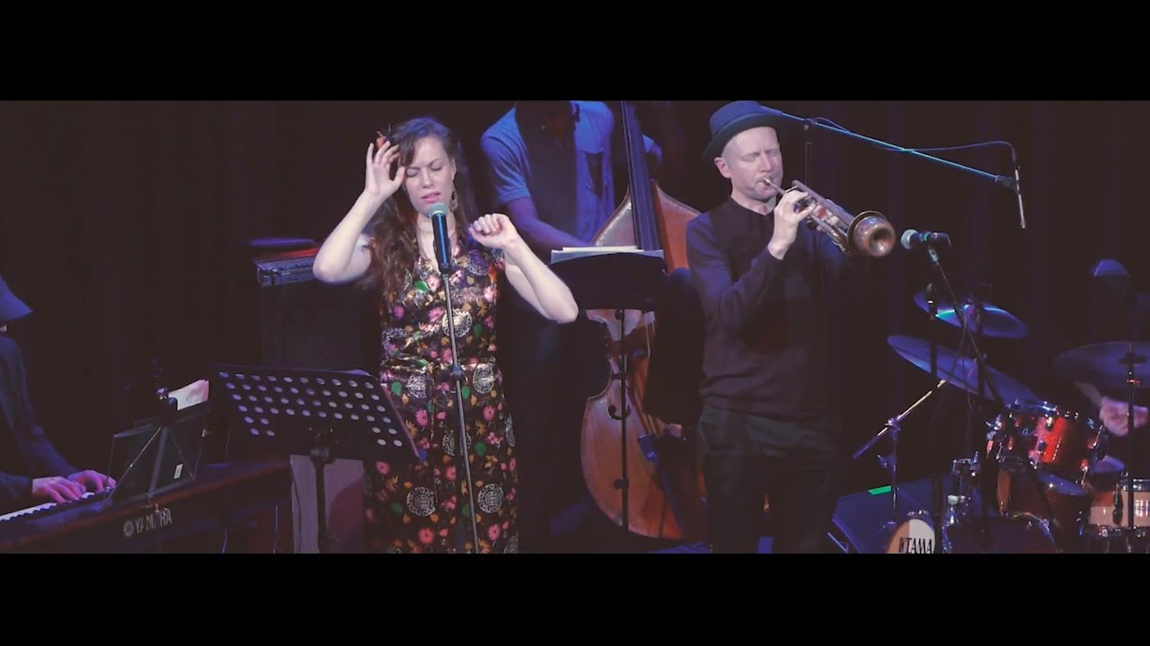 Kate Thomas - Senseless (Live at Hoxton Hall) Jazz - YouTube