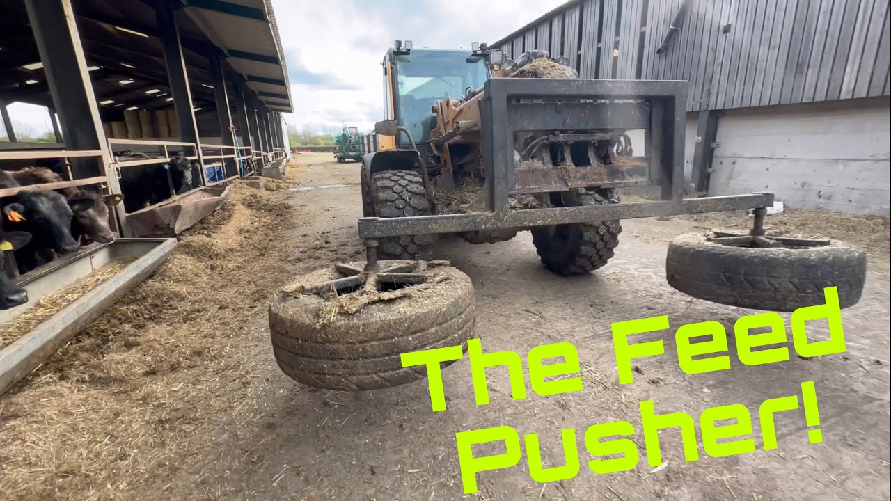 Cattle Day! Feed Pusher is Back in Use! JCB TM320S! Suns Out! - YouTube