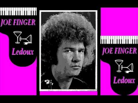 ROBERT CHARLEBOIS - Joe finger Ledoux - YouTube