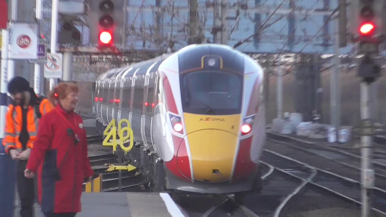 LNER Class 800 and TransPennine Express Class 185125 at Doncaster on 10 ...
