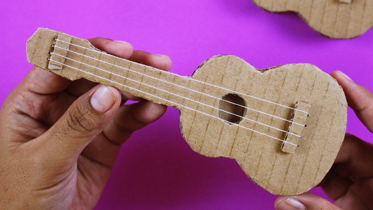 Cara Membuat Kerajinan Tangan Gitar Dari Kardus Bekas - YouTube