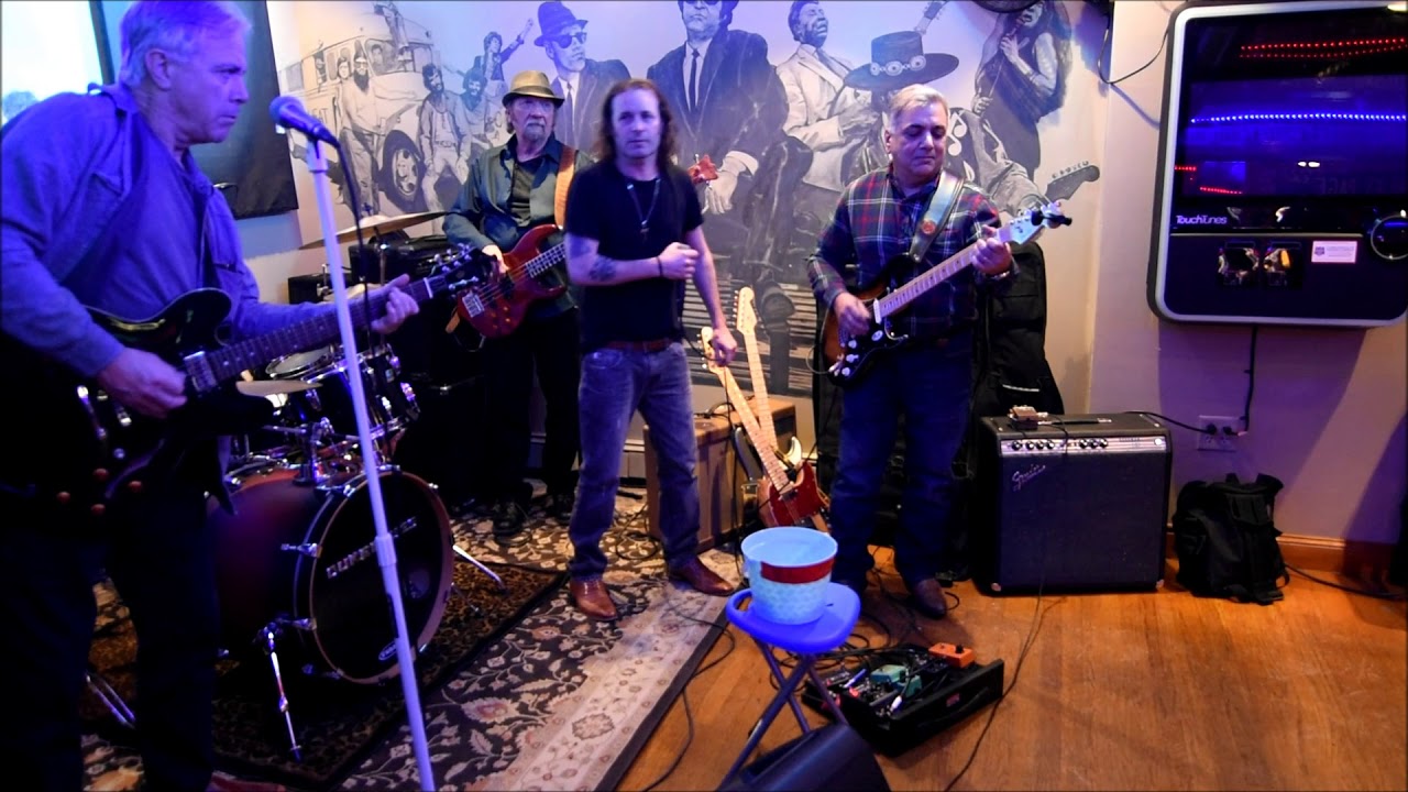 FOLSOM PRISON BLUES (EXCERPT) - MIKE MACCHI, DON CIRONE & STEVE MROZ (4 ...